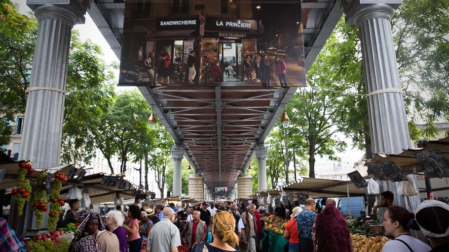 Marché Barbès • 75018 Paris • Site touristique • Henri Trip